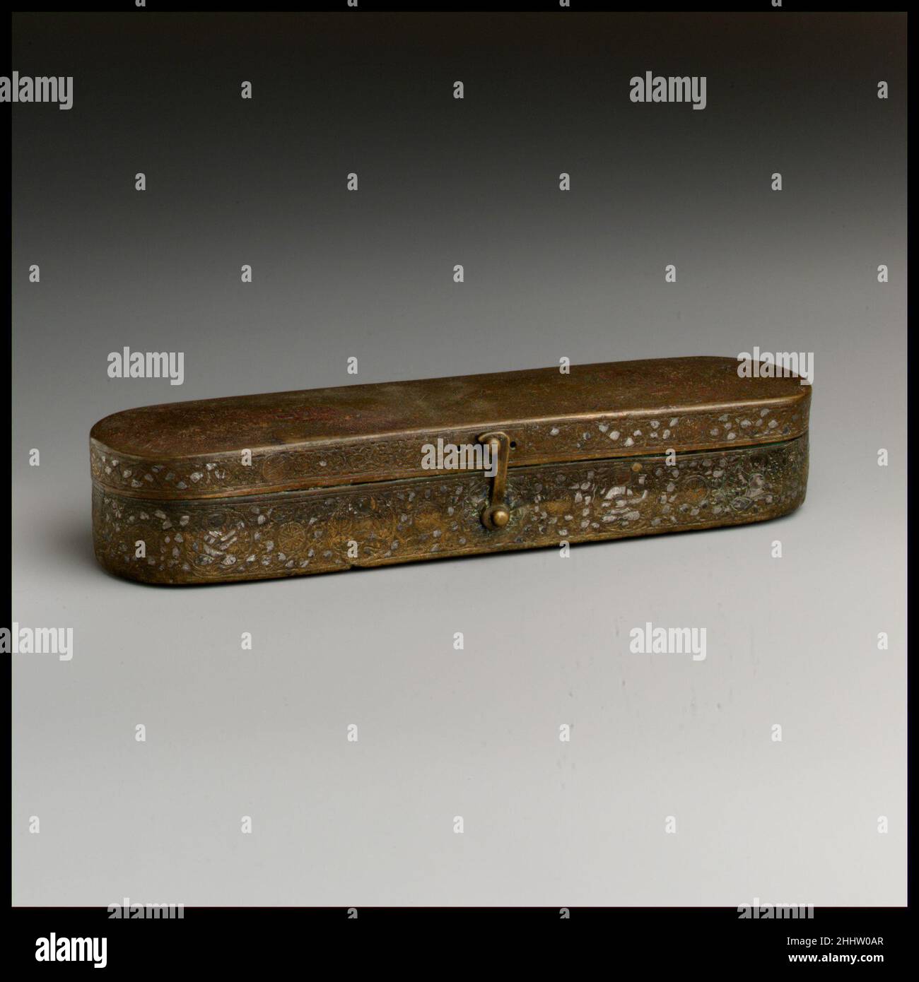 Pen Box 13th century Muslim metalworkers produced large numbers of pen ...