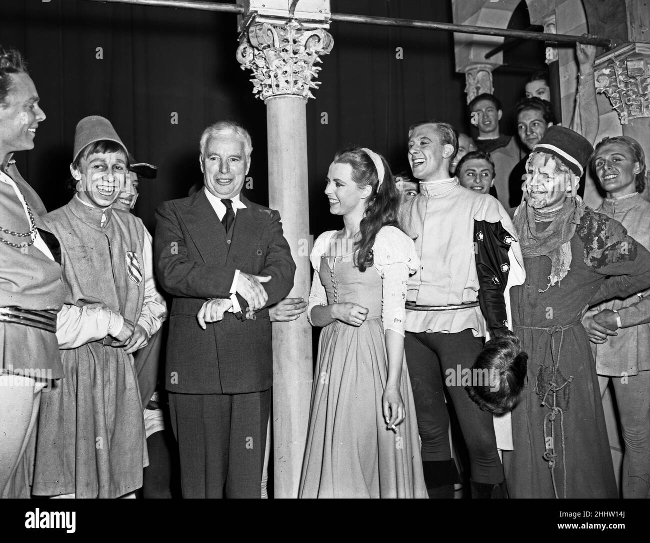 1952 Old Vic production of the famous William Shakespeare play Romeo ...
