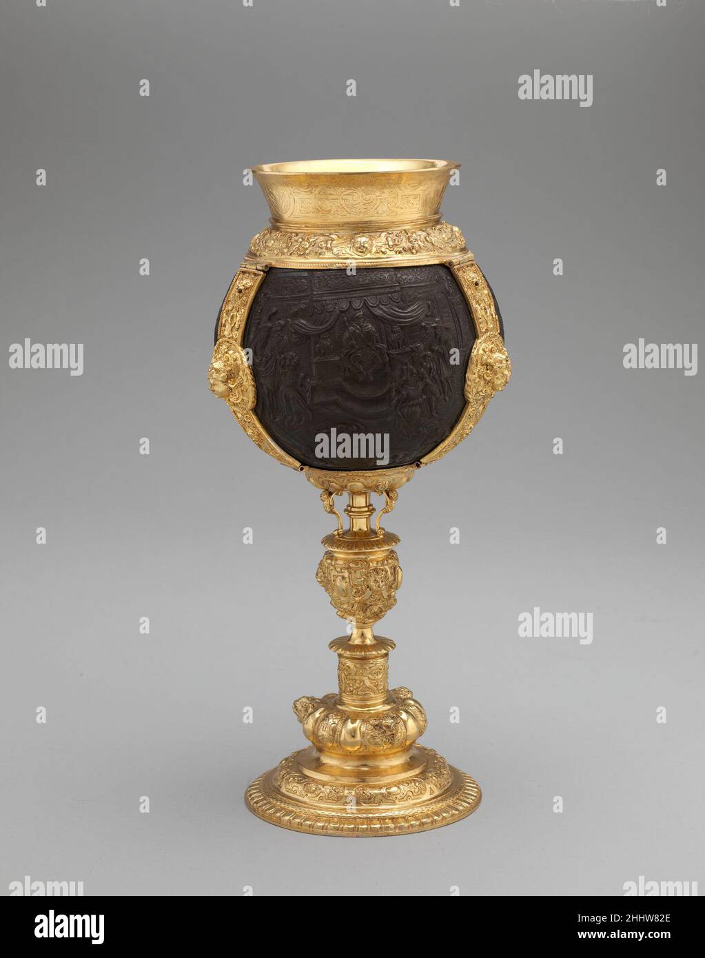 16th century silver cup hi-res stock photography and images - Alamy
