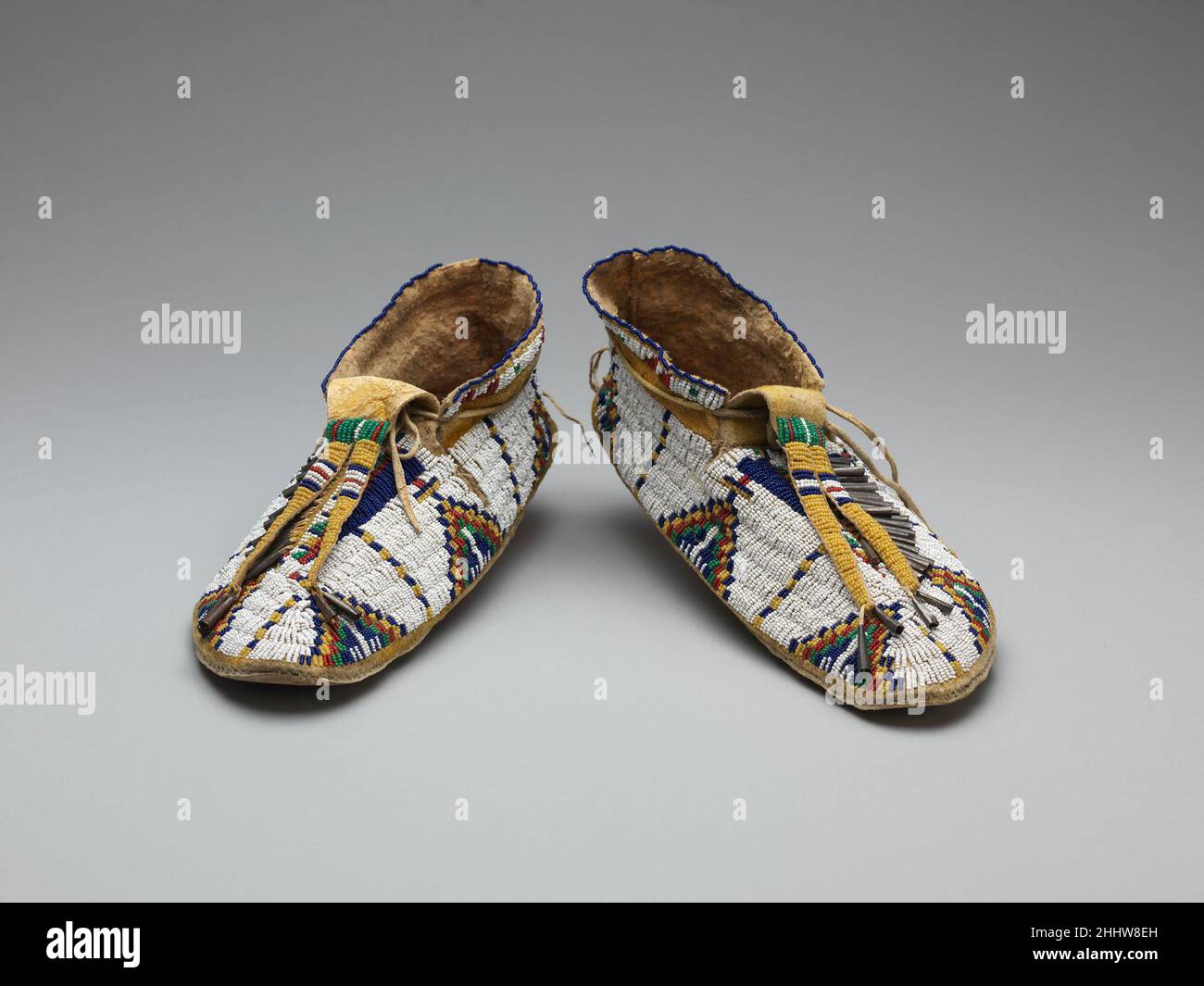 Indigenous beaded moccasins hi-res stock photography and images - Alamy