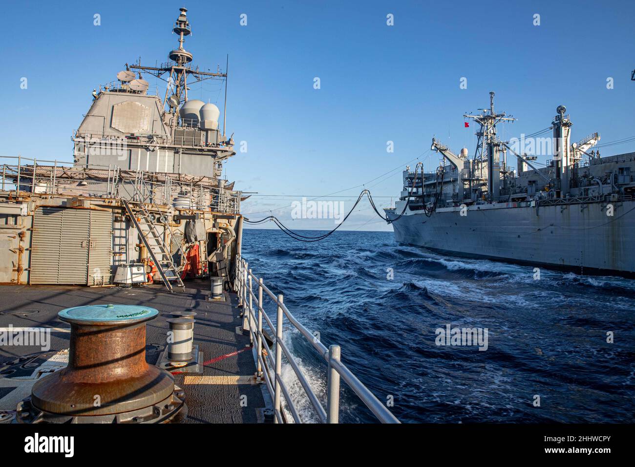 220117-N-AO868-1143 ADRIATIC SEA (Jan. 17, 2022) Ticonderoga-class ...