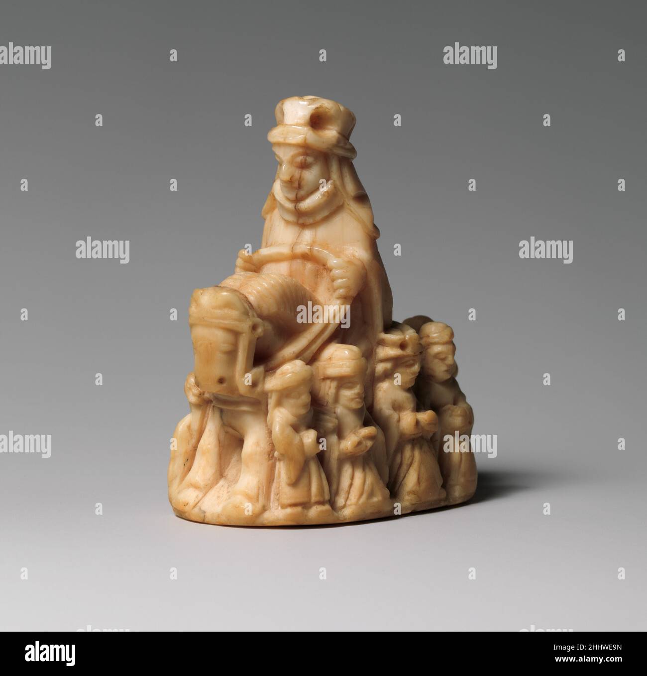 Queen Chess Piece 13th century Scandinavian Few medieval pieces in the ...