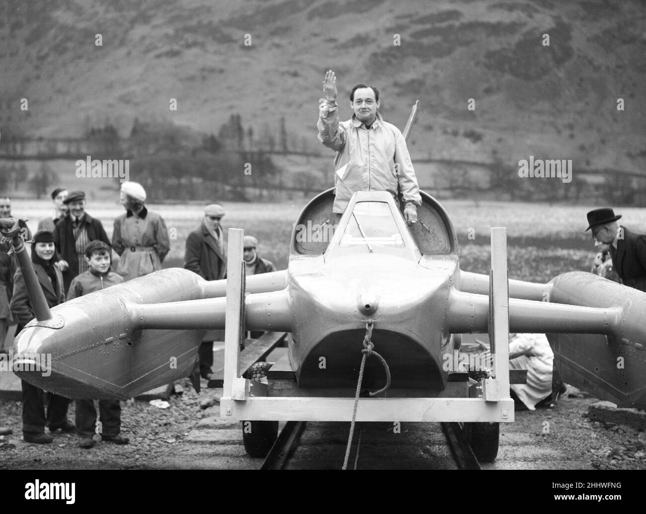 Donald campbell ullswater 1955 Black and White Stock Photos & Images ...
