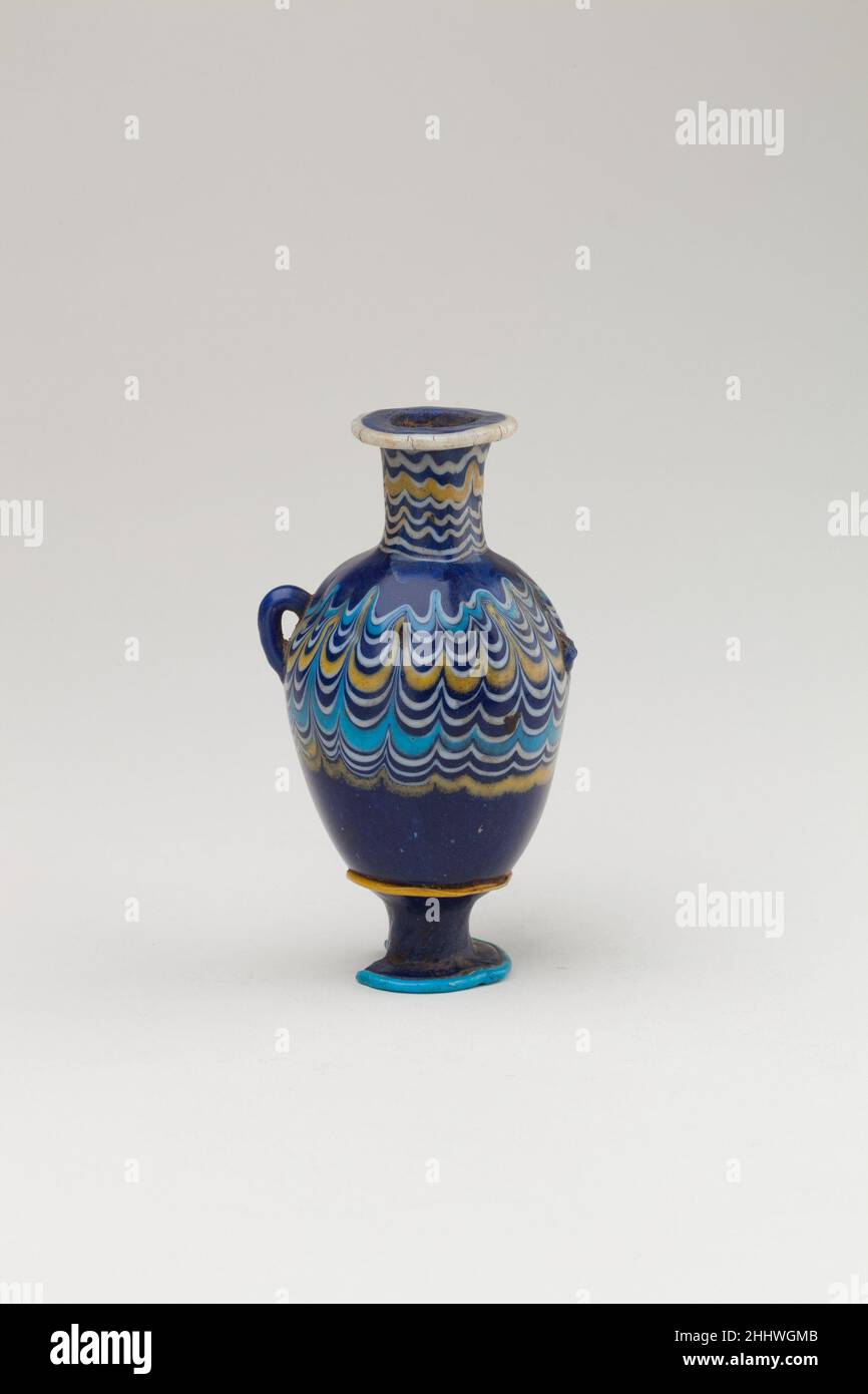 Vase ca. 1550–1295 B.C. New Kingdom. Vase 546254 Stock Photo - Alamy