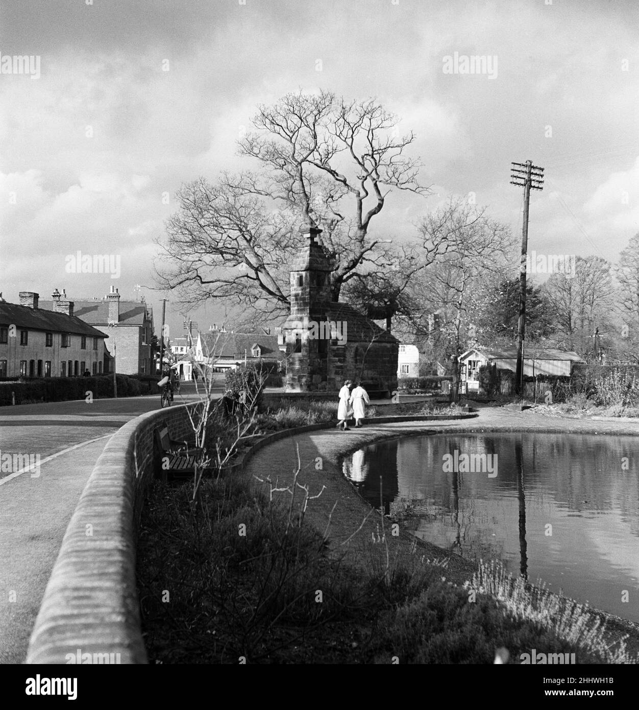 The Old Cage at Lingfield, Surrey. Circa 1950 Stock Photo - Alamy