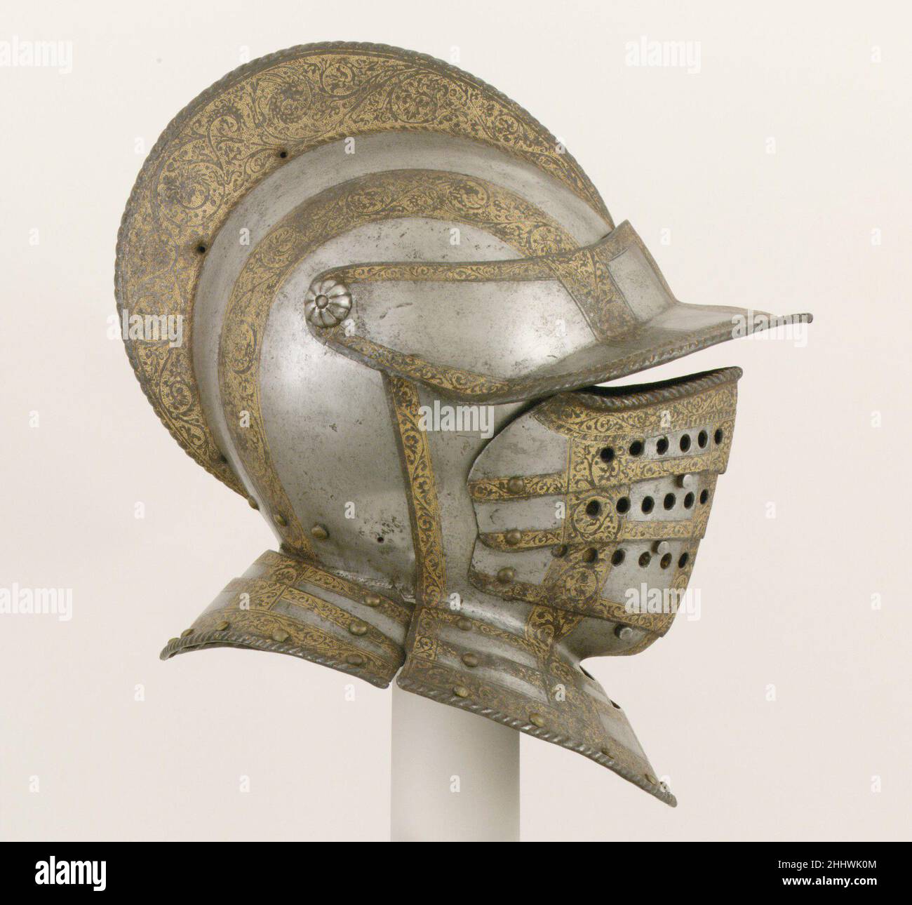 Closed Burgonet ca. 1560 Italian On cavalry helmets of this type, the ...