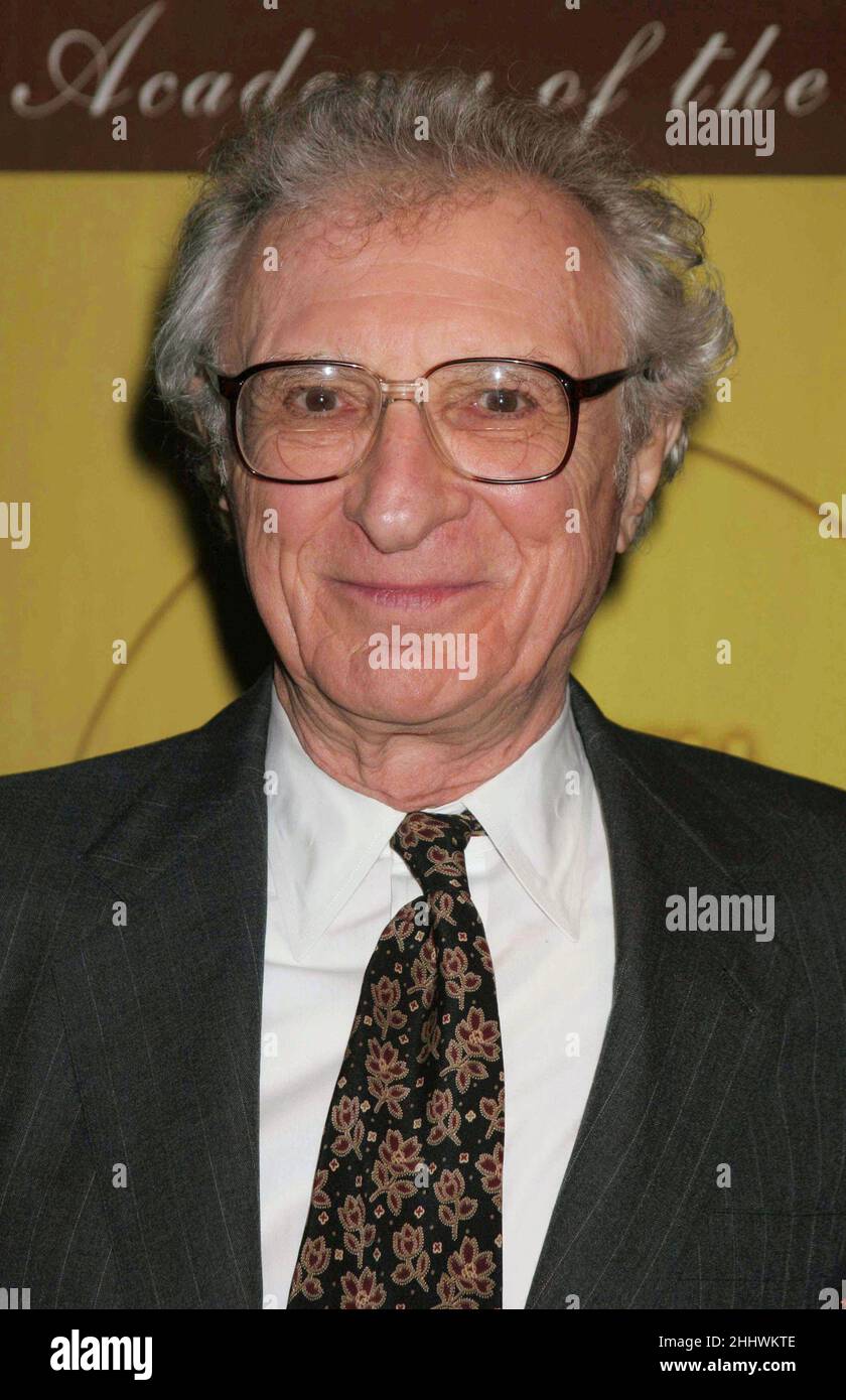 Sheldon Harnick attends the Guild Hall Academy of the Arts 20th Annual ...