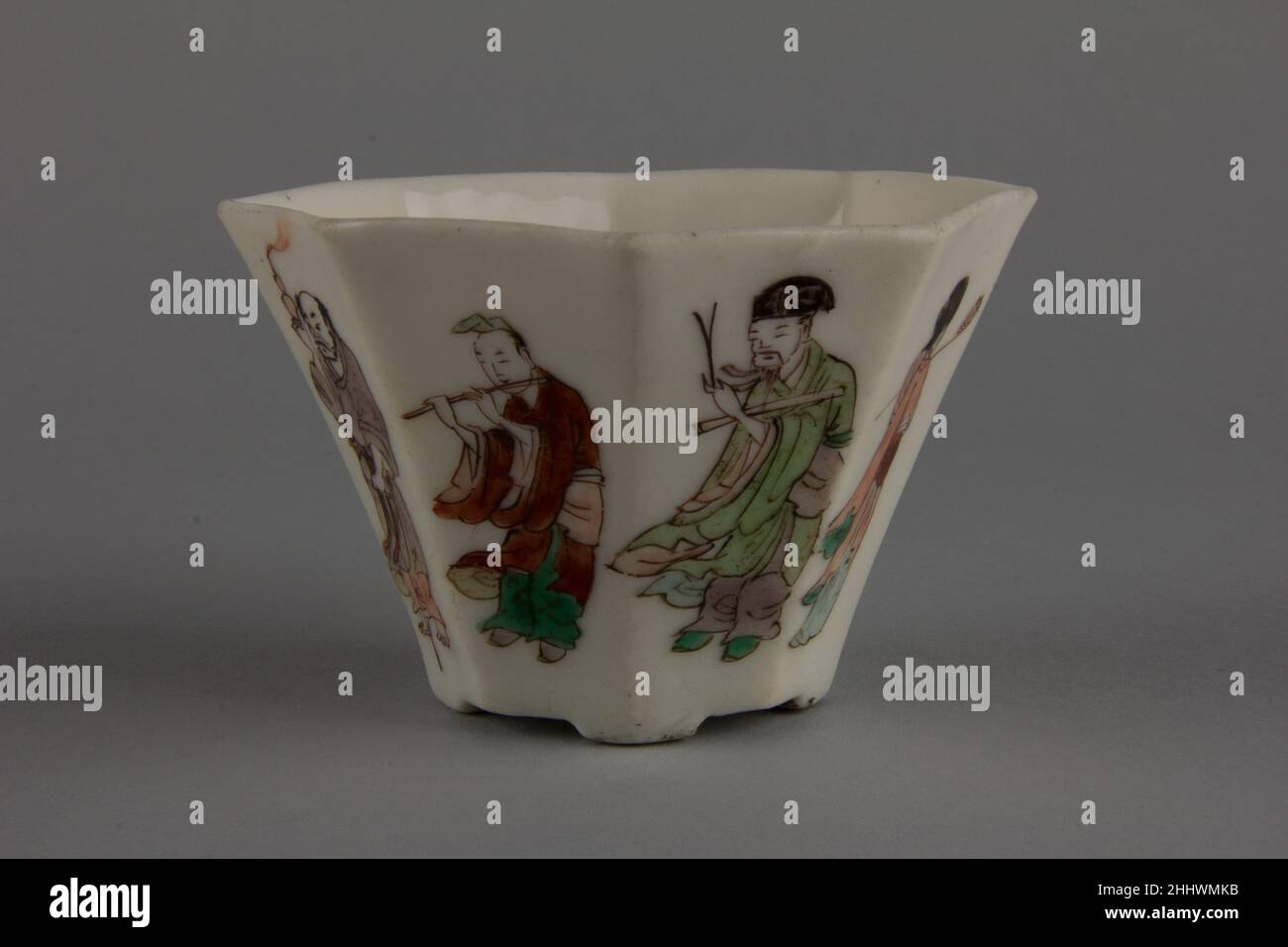 Octagonal cup with the Eight Immortals 17th century China. Octagonal ...