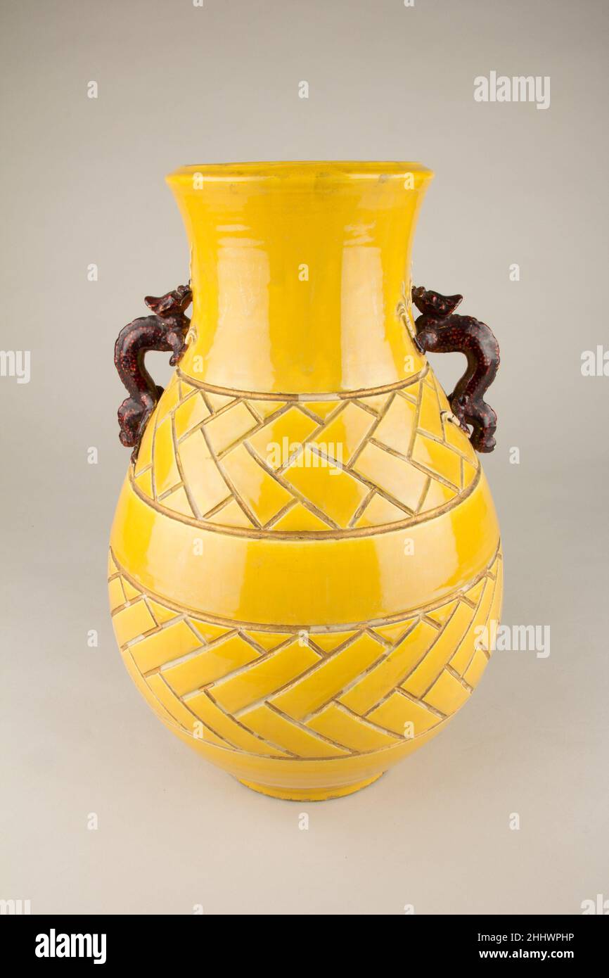 Vase with Incised Design and Salamander Handles in Kochi Style first ...