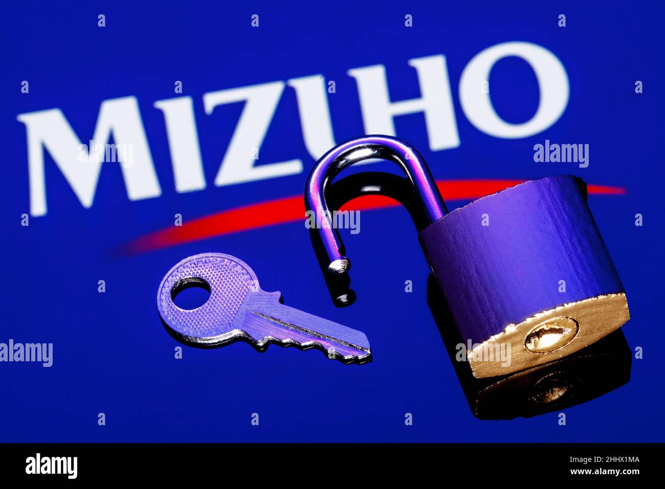 Mizuho bank logo hi-res stock photography and images - Alamy