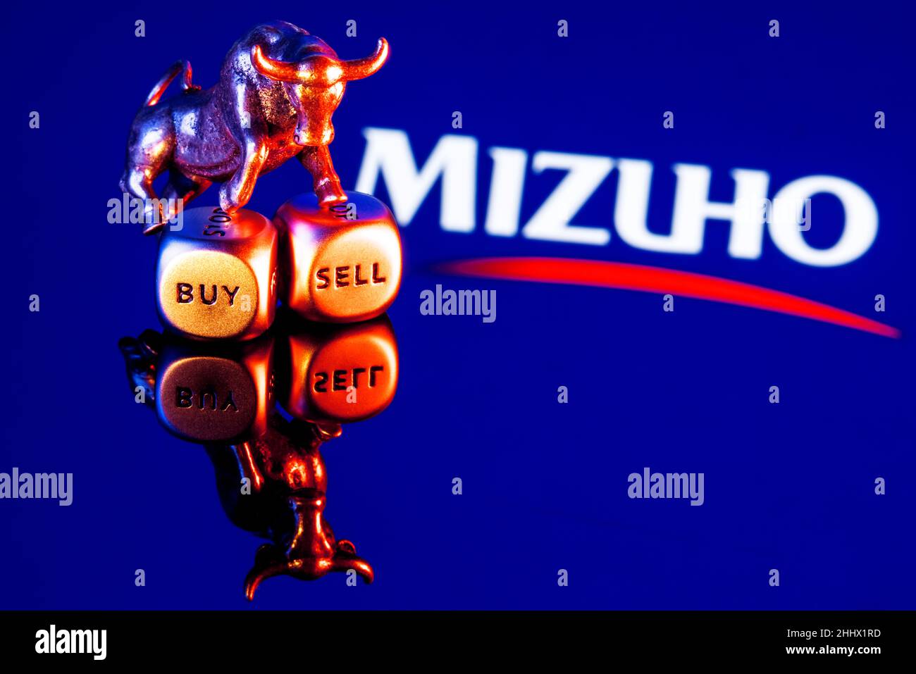 Mizuho bank logo hi-res stock photography and images - Alamy
