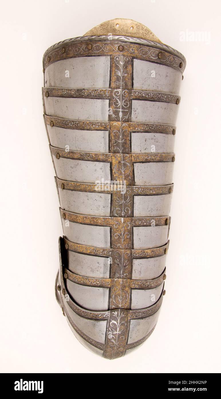 Right Thigh and Knee Defense (Cuisse and Poleyn) for the Armor of Sir ...