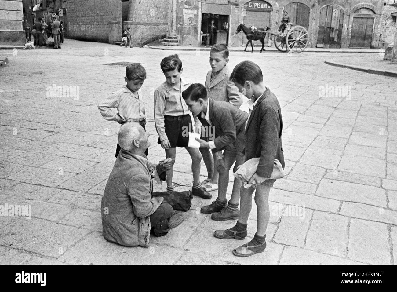 Poverty in southern italy Black and White Stock Photos & Images - Alamy