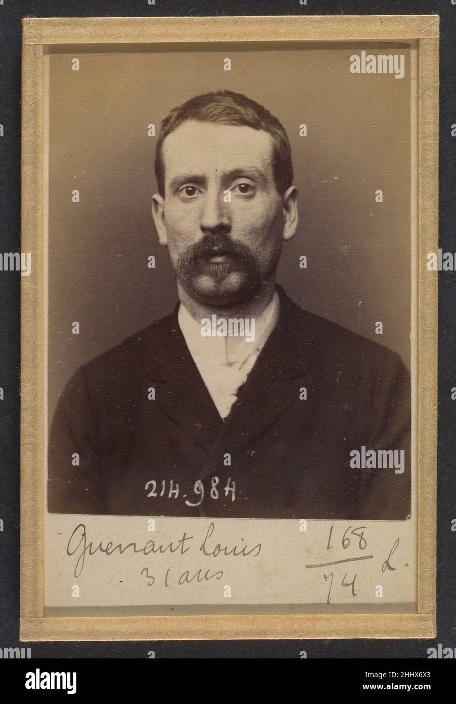 Bureau comptable hi-res stock photography and images - Alamy