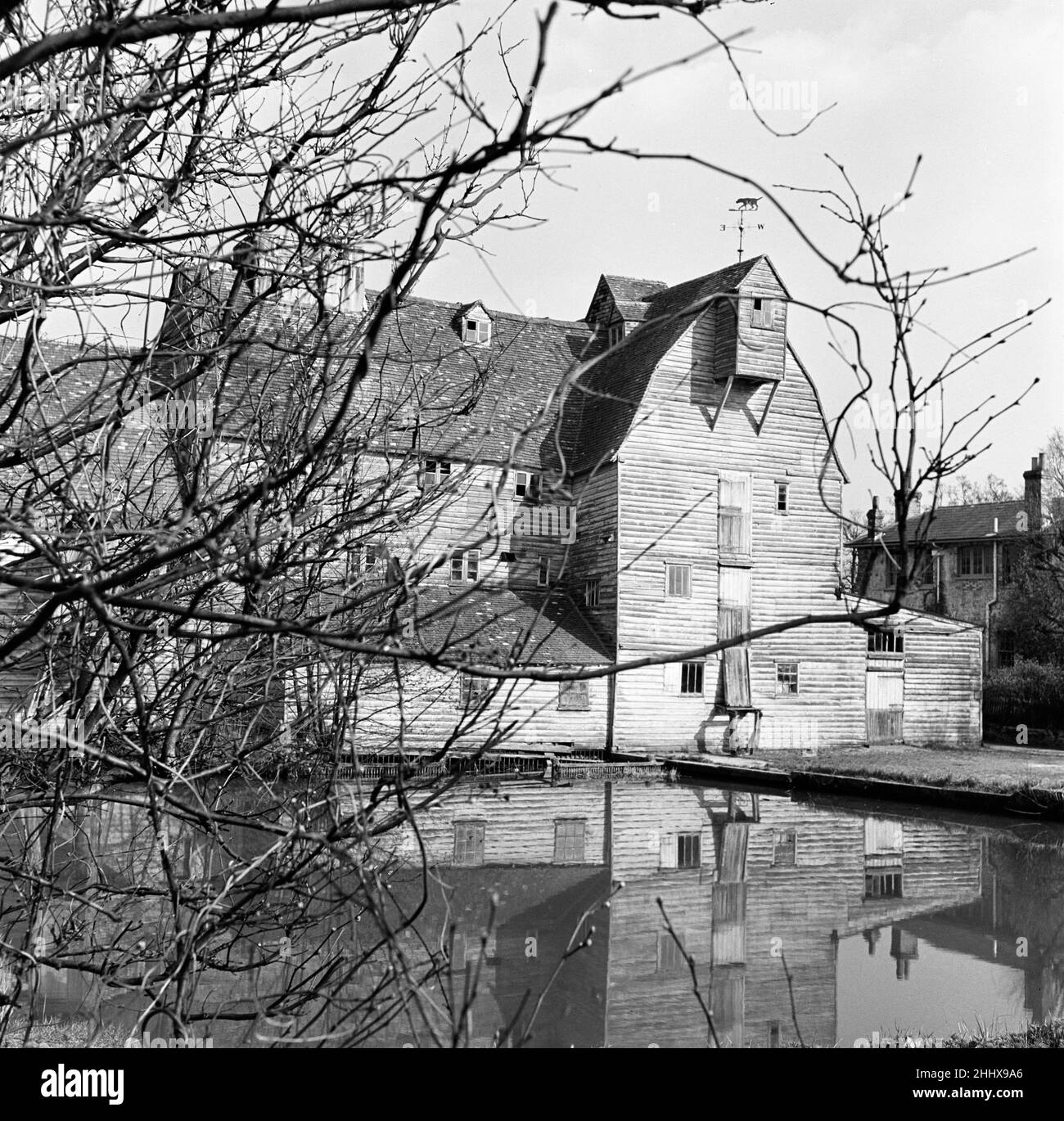 Newark mill hi-res stock photography and images - Alamy