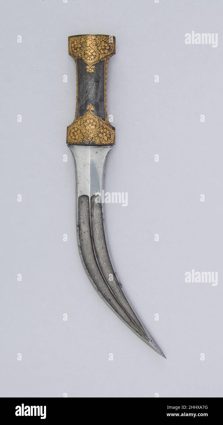 19th century indian dagger hi-res stock photography and images - Alamy