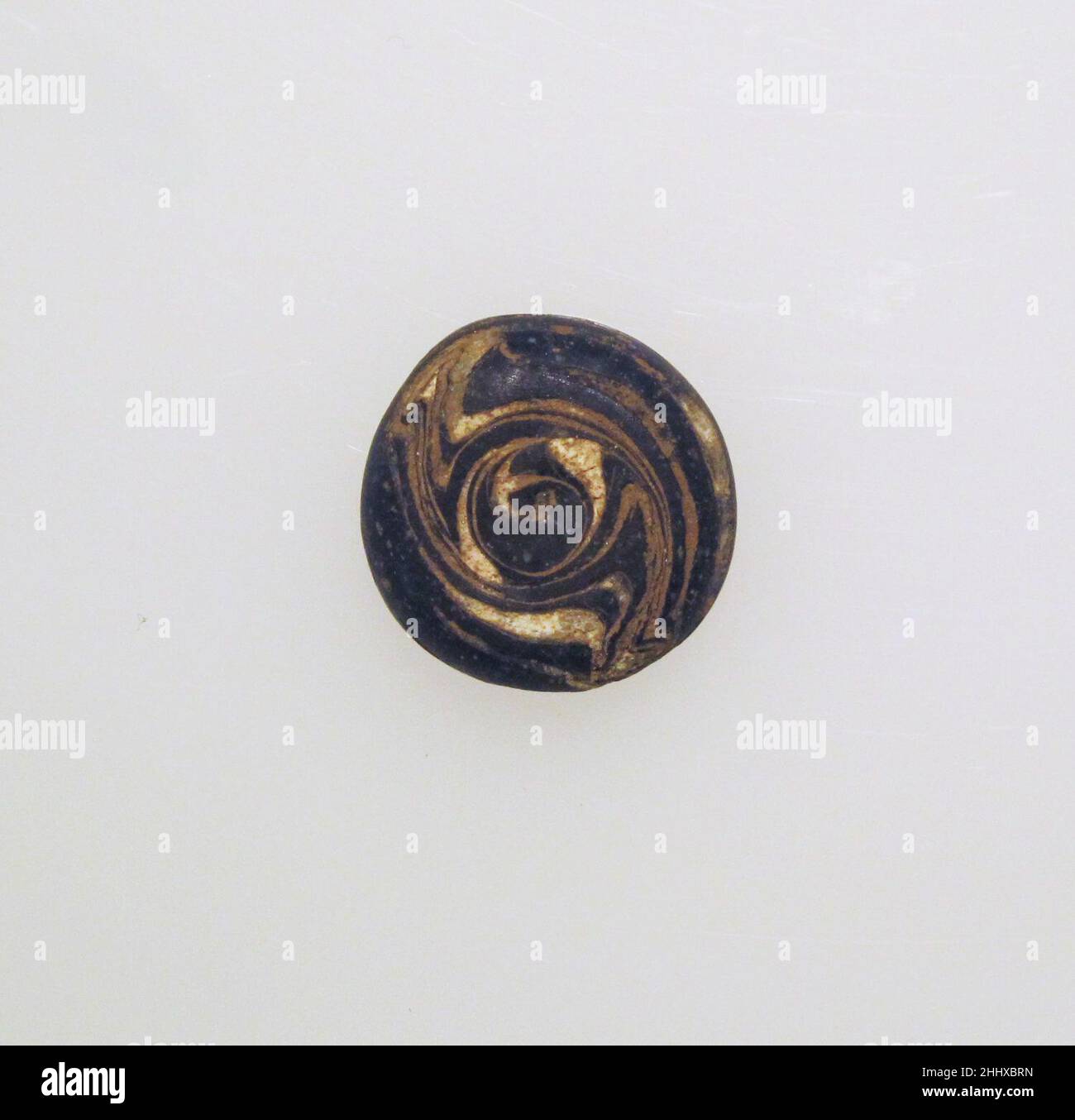 Glass pinhead hi-res stock photography and images - Alamy