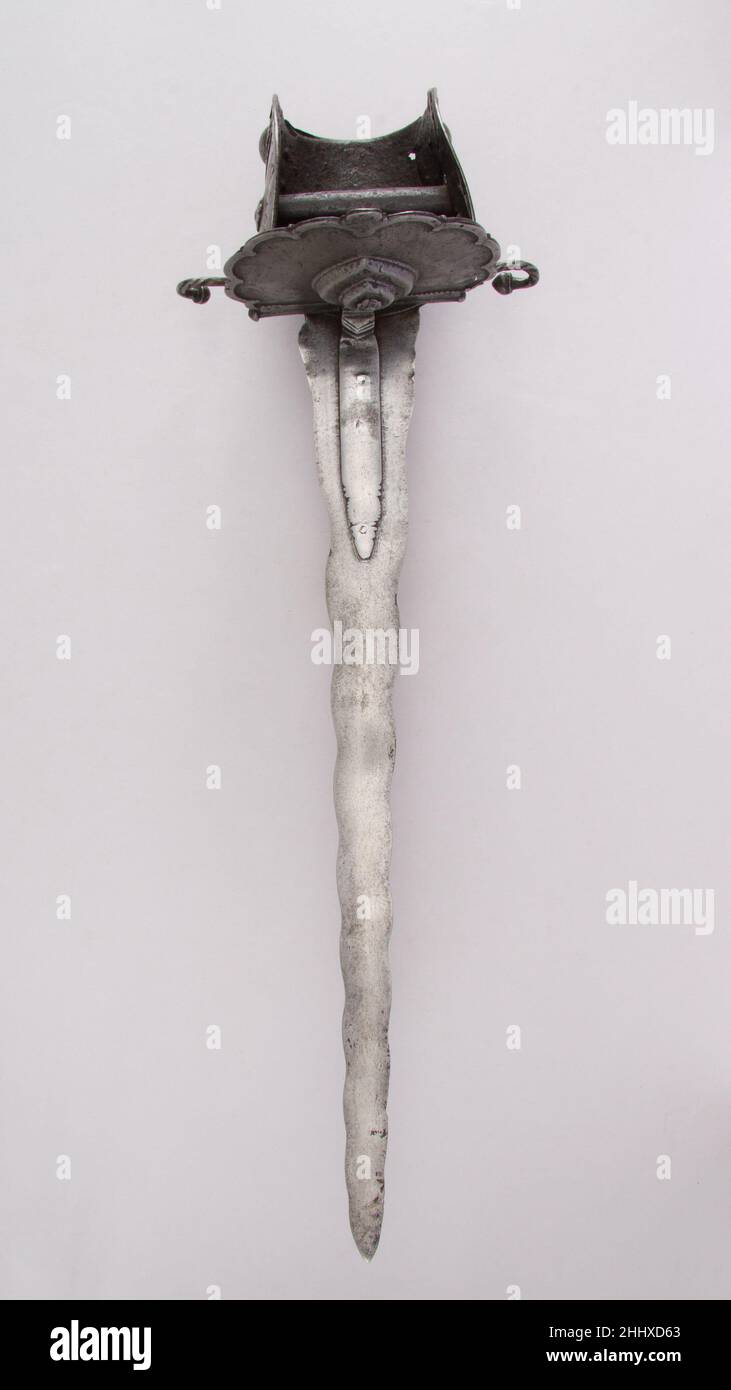 Gauntlet Dagger 19th century Indian, South Indian. Gauntlet Dagger ...