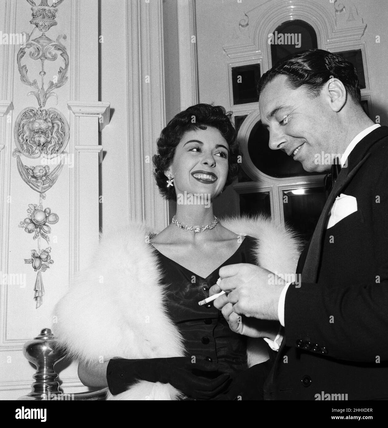 Lana morris actress wife ronald hi-res stock photography and images - Alamy