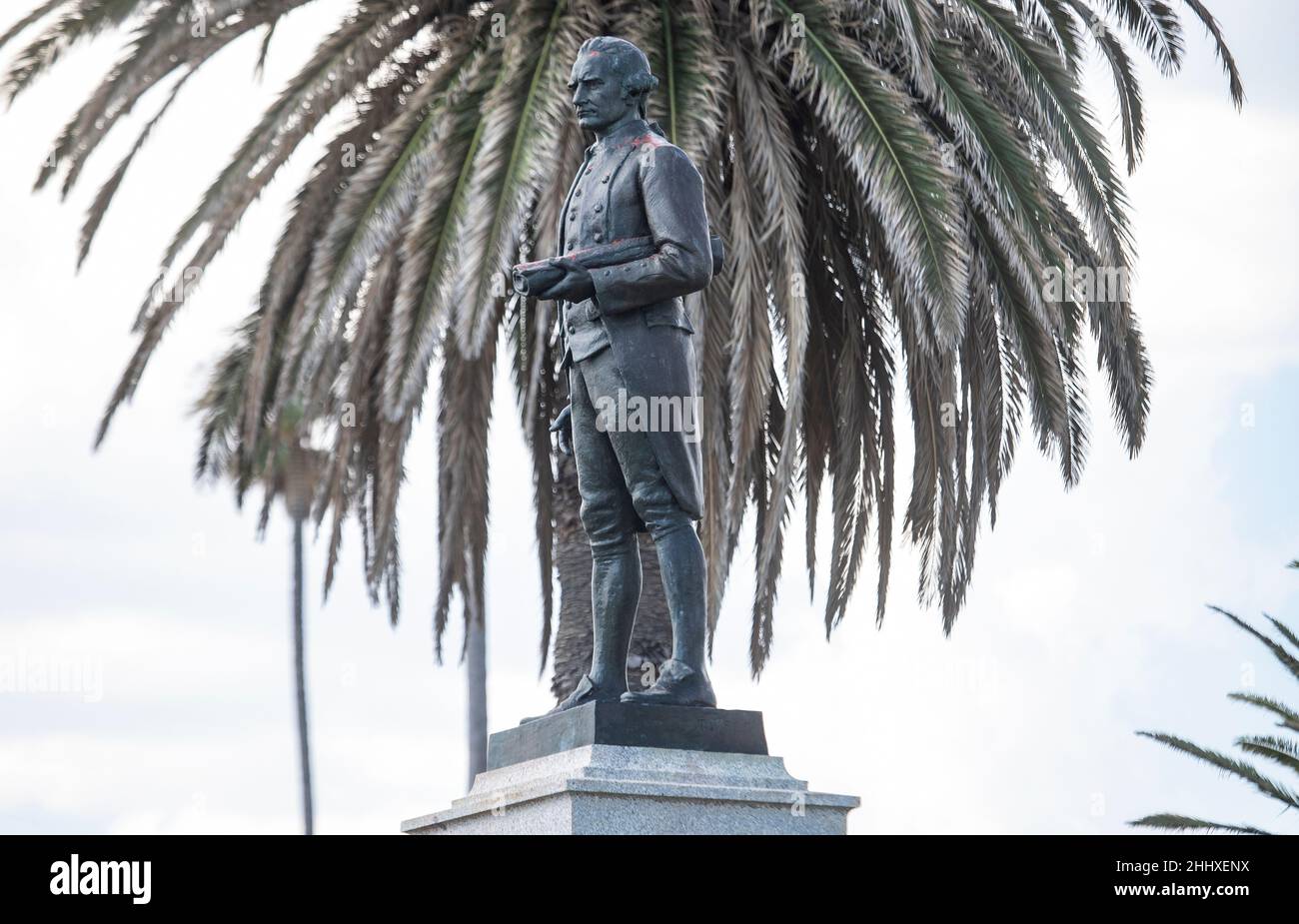 Captain Cook statue in St Kilda, Melbourne , Australia. The Caption ...