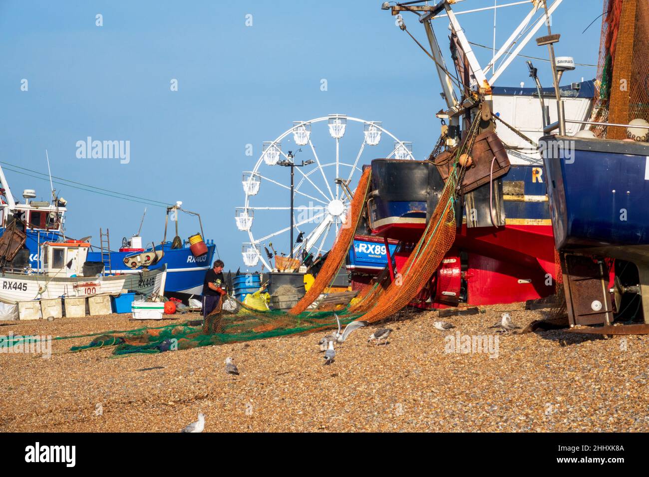Hastings fisherman sorting nets, on the Old Town Stade, Fishermen's ...
