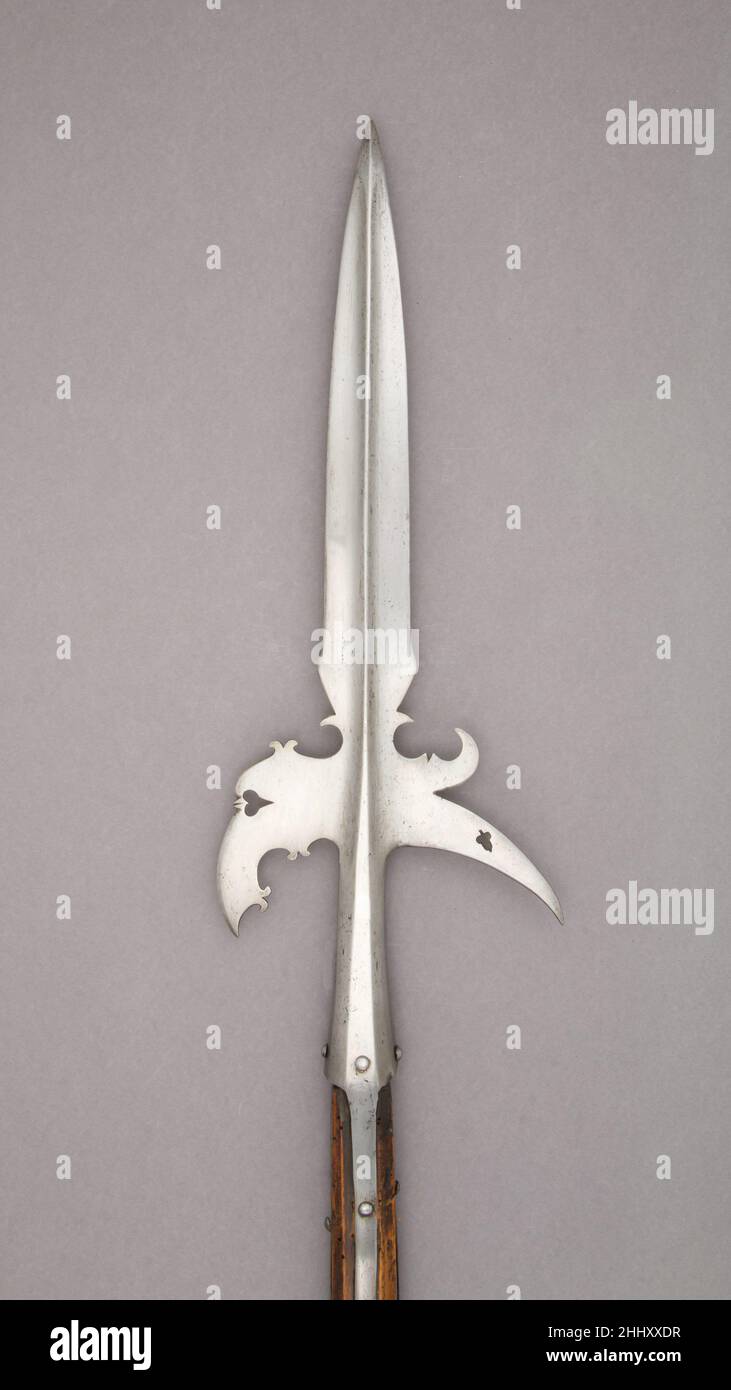 Halberd medieval weapon shaft hi-res stock photography and images - Alamy