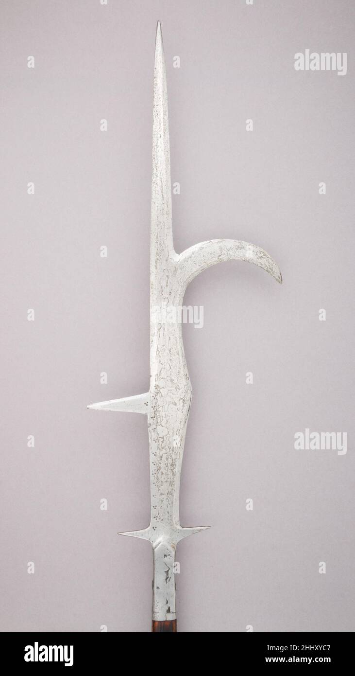 Guisarme hi-res stock photography and images - Alamy