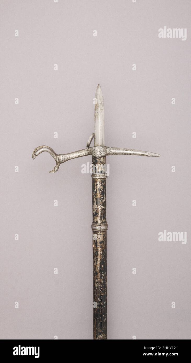 Staff weapon hi-res stock photography and images - Alamy