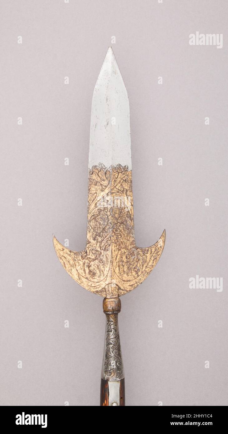 British weapon hi-res stock photography and images - Alamy