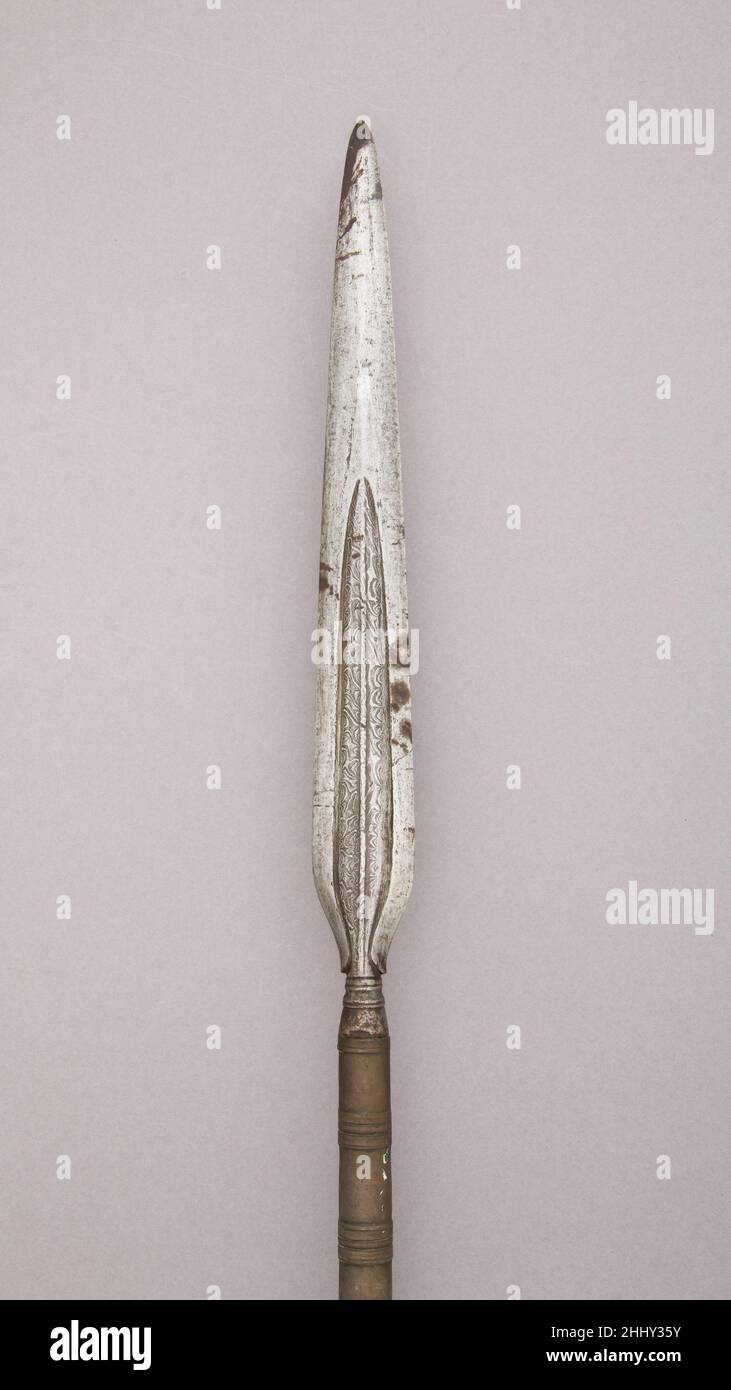 Spear 18th–19th century Bornean. Spear 30695 Stock Photo - Alamy