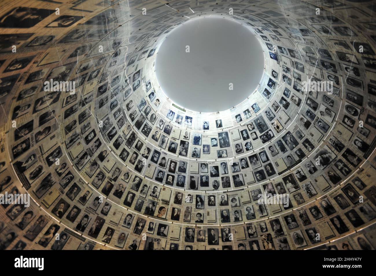 ISRAEL. JERUSALEM. WALL OF THE NAME AT YAD VASHEM THE HOLOCAUST HISTORY ...