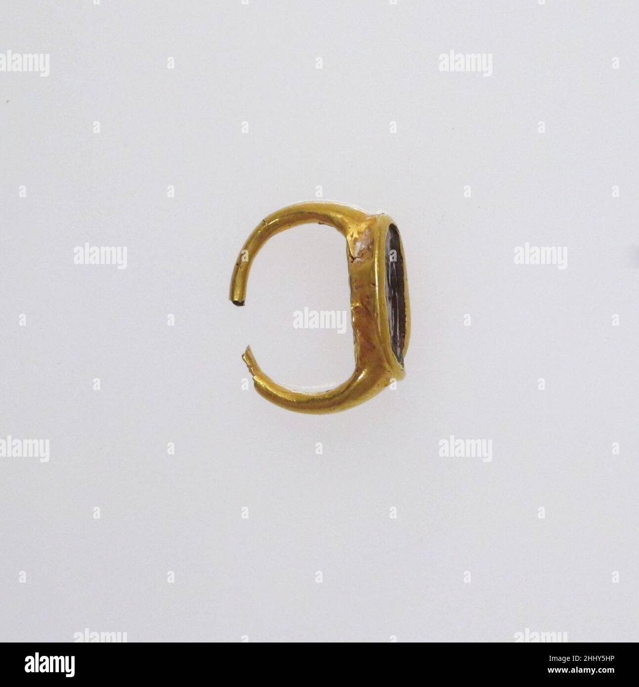 Ring with intaglio of female figure 1st century A.D. Roman In intaglio ...