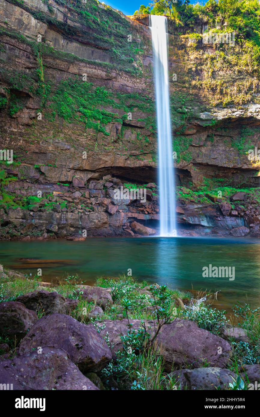 Phe phe waterfall hi-res stock photography and images - Alamy