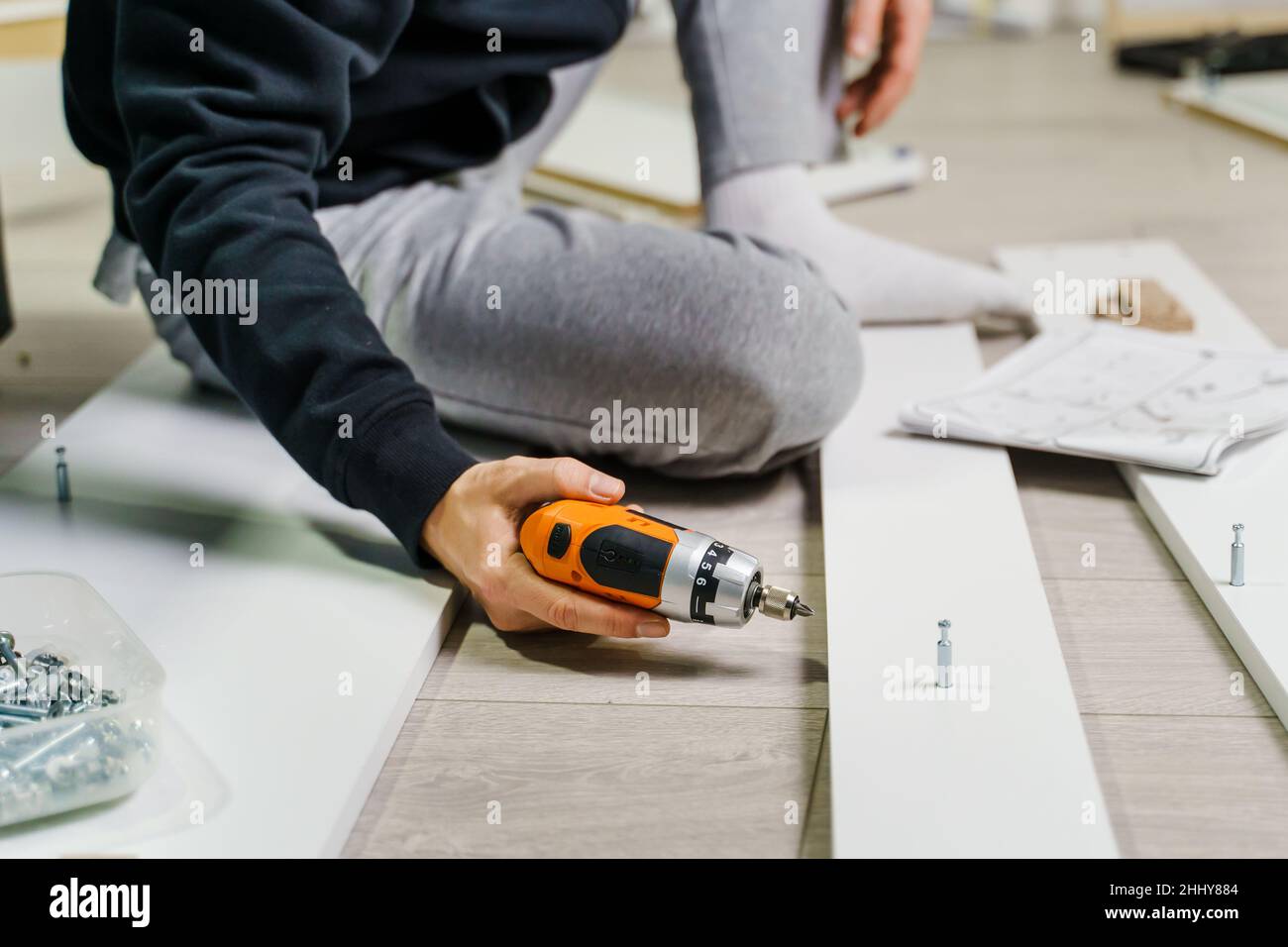 Assembly person hi-res stock photography and images - Alamy