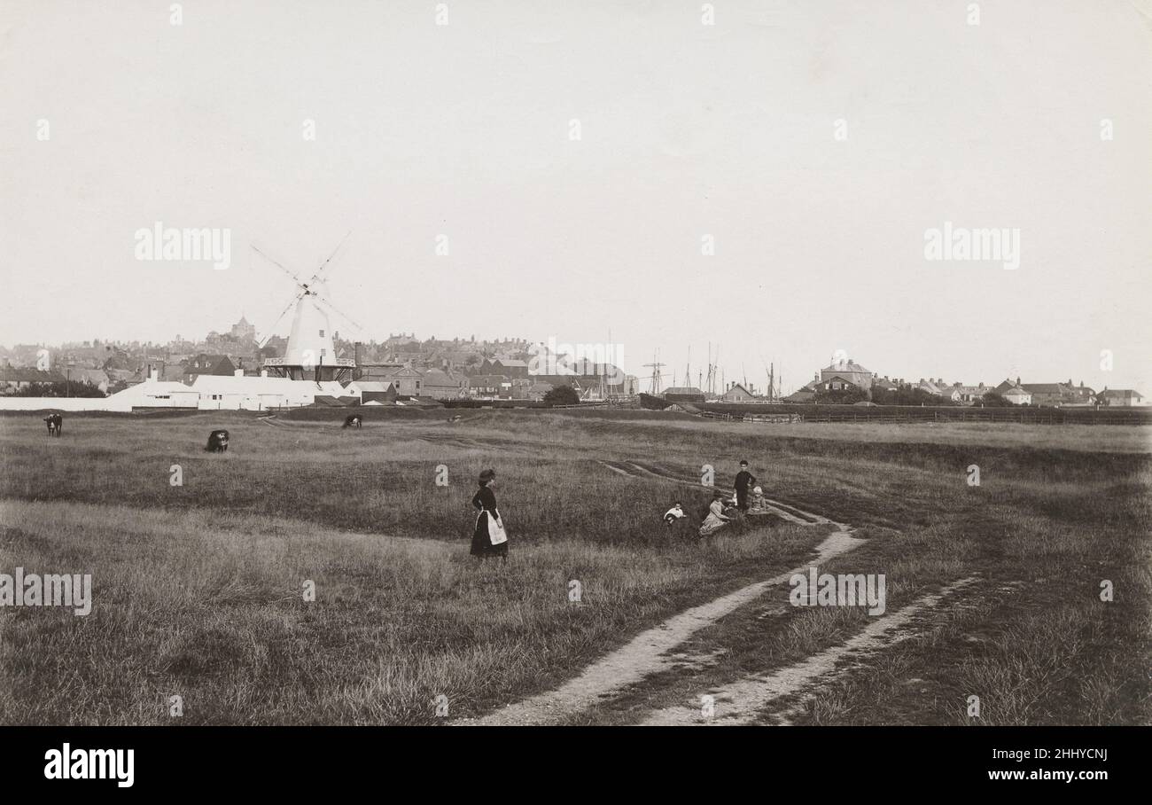 20th century windmill hi-res stock photography and images - Alamy