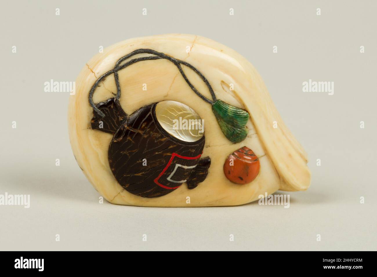 Netsuke of Daikoku with Mallet and Bag 19th century Japan. Netsuke of ...