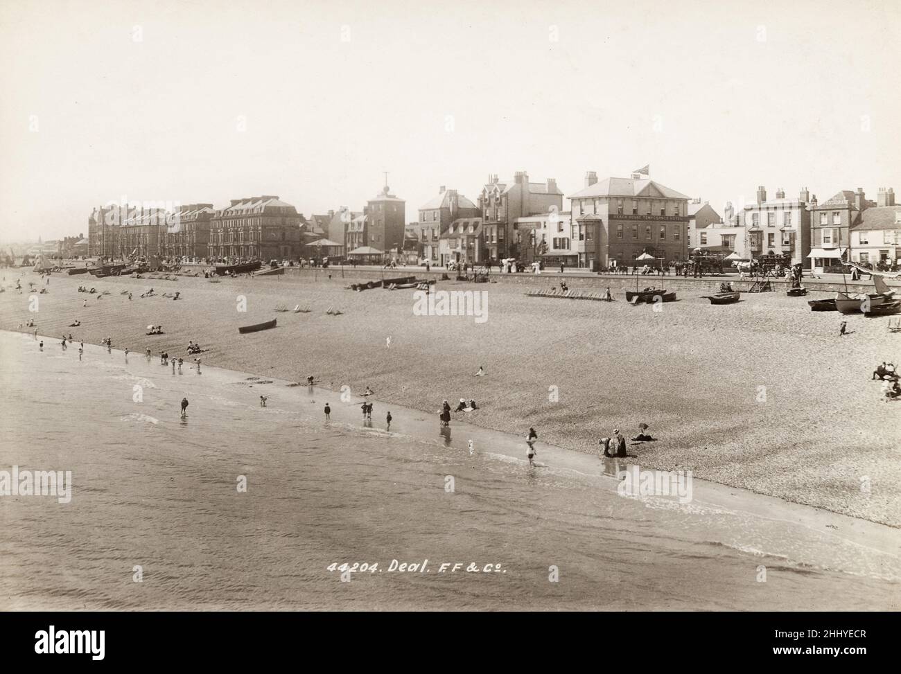 Vintage photograph, late 19th, early 20th century, view of Beach scene ...