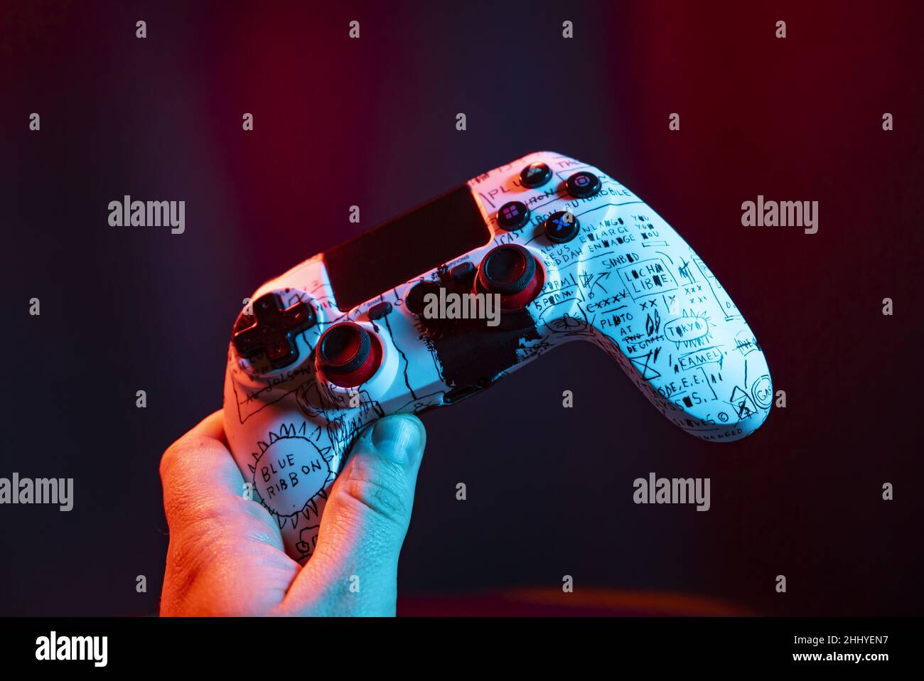 Ps5 joypad hi-res stock photography and images - Alamy