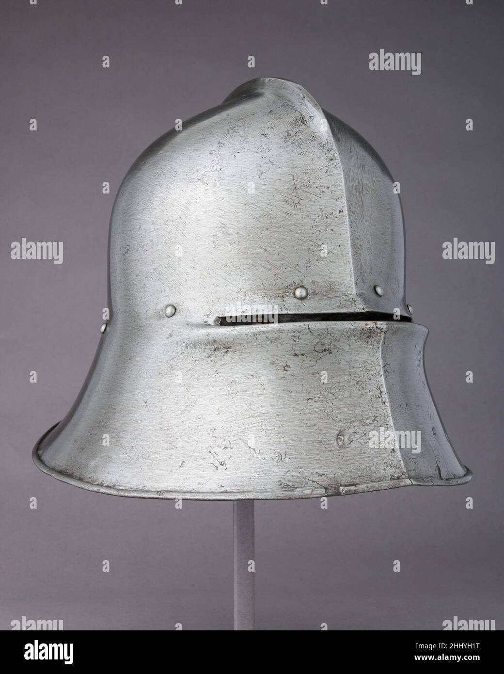 Bevor helmet hi-res stock photography and images - Alamy