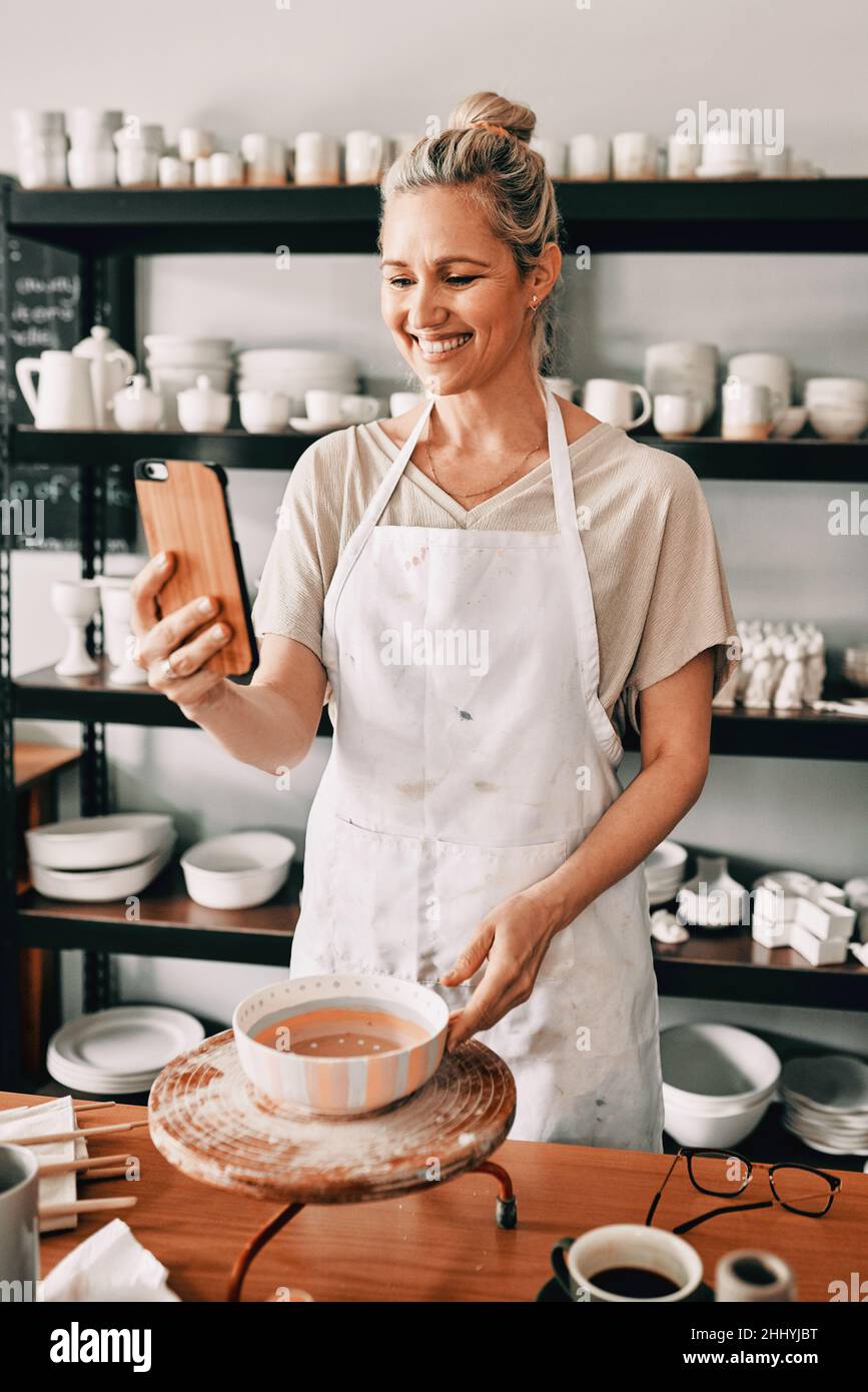 Selfie posts hi-res stock photography and images - Alamy