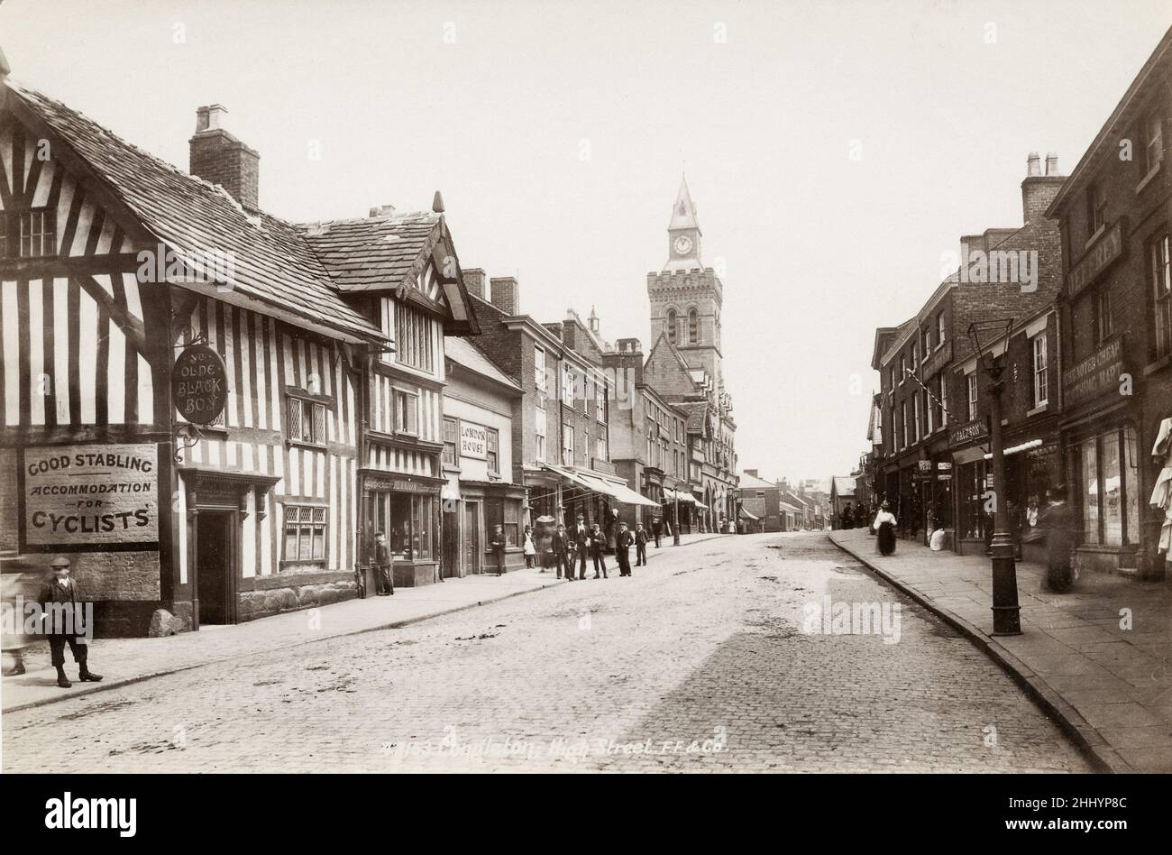 Vintage photograph, late 19th, early 20th century, view of High Street ...