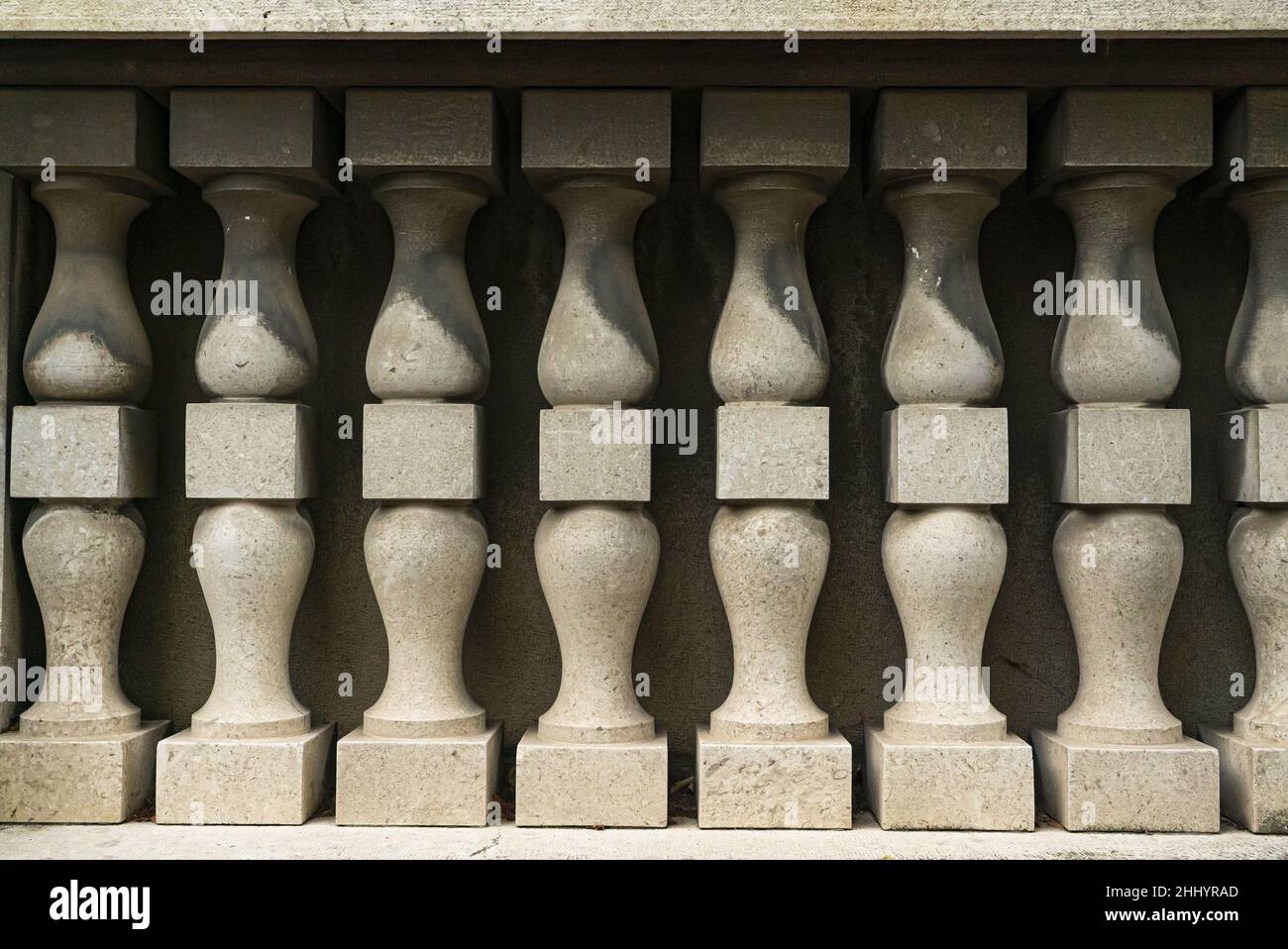 Balustrade classic roman architecture hi-res stock photography and ...