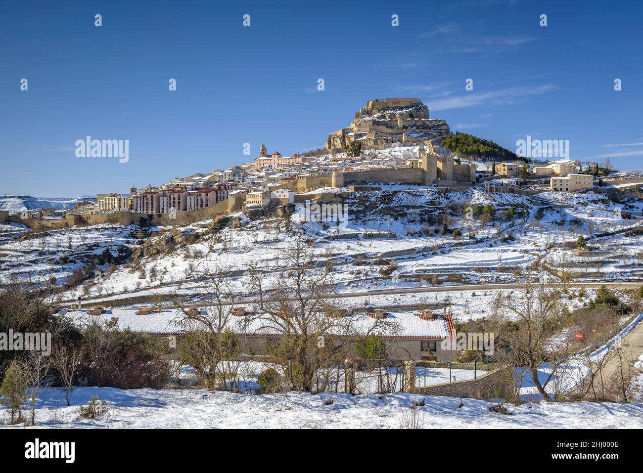 Muralla de morella hi-res stock photography and images - Alamy