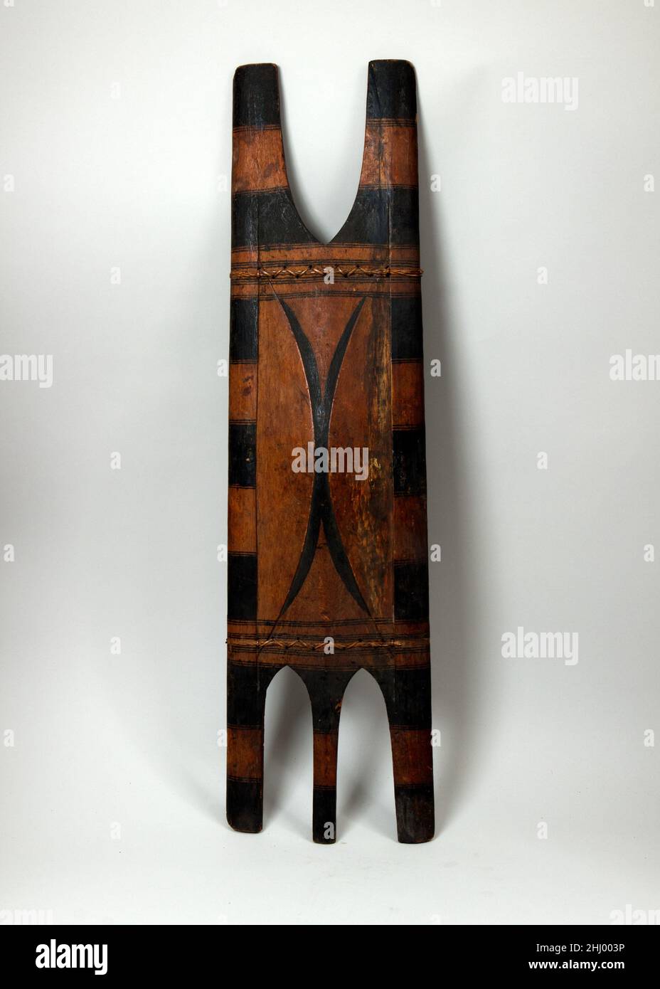 Shield 18th–19th century Philippine, Igorot. Shield. Philippine, Igorot ...