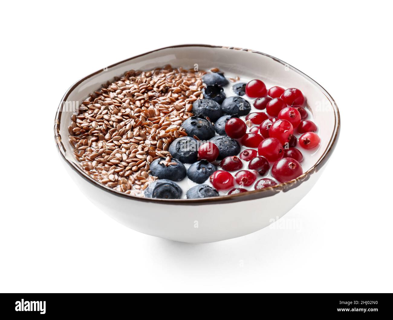 Yogurt blueberries flax seeds hi-res stock photography and images - Alamy