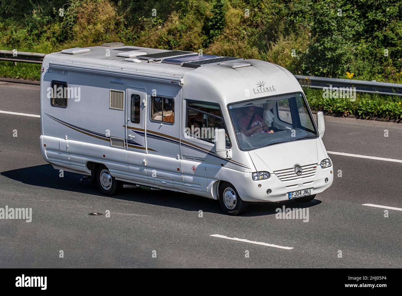 2004 Mercedes Benz Esterel motorhome 2700cc diesel; Caravans and ...
