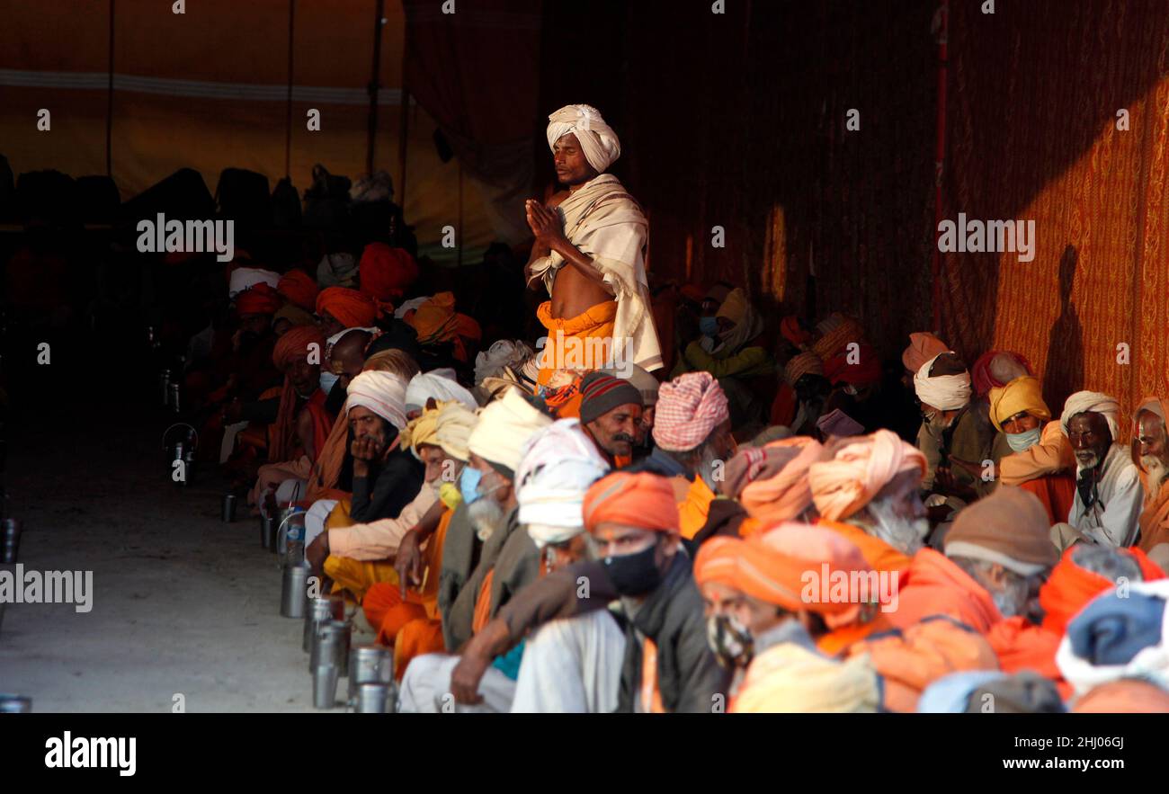 Kalpvas hi-res stock photography and images - Alamy