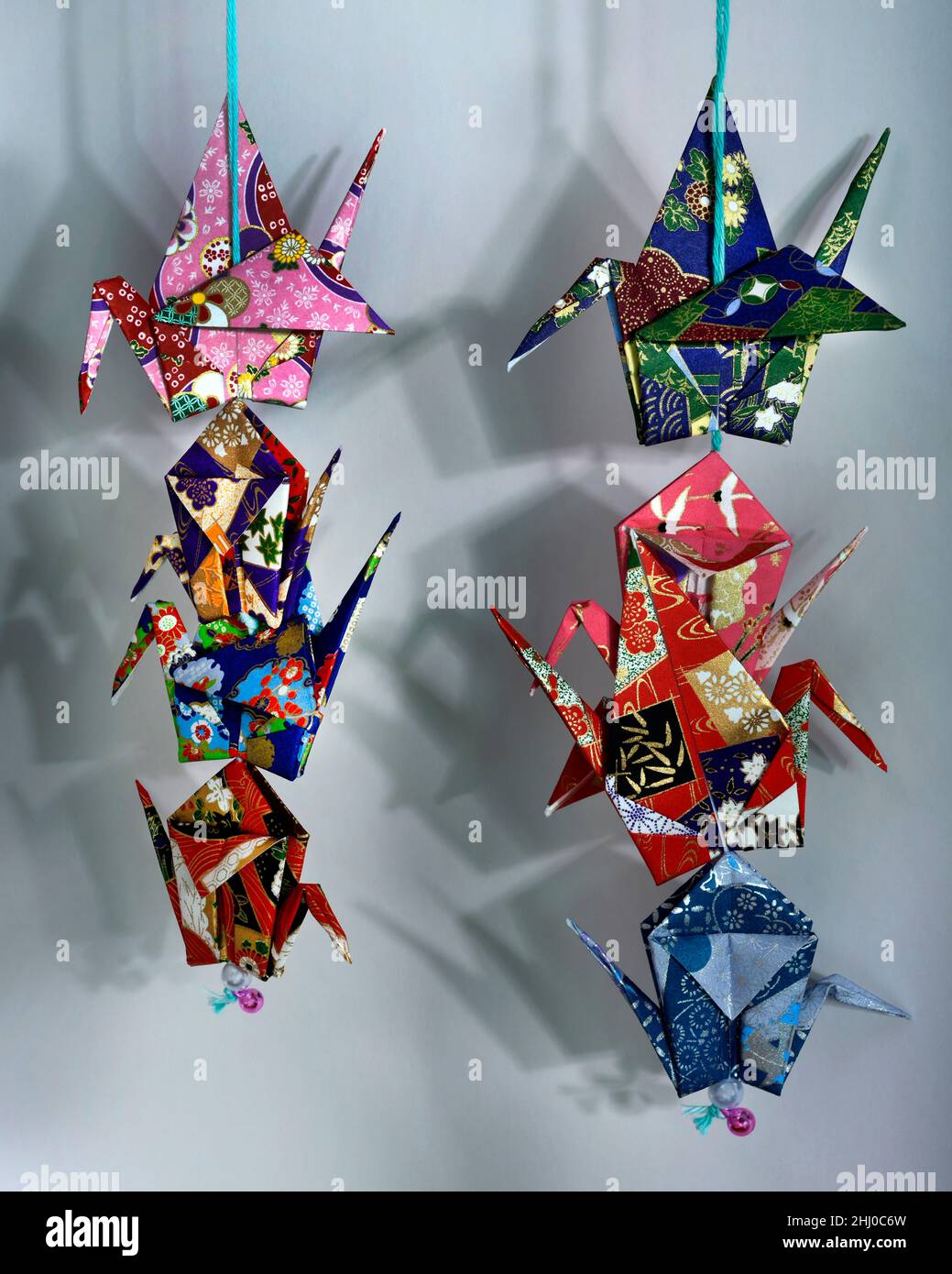 Origami paper crane birds Stock Photo - Alamy