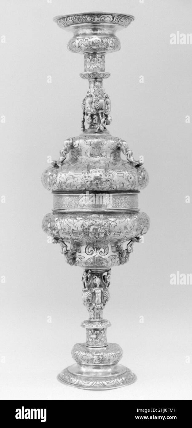 16th century silver cup Black and White Stock Photos & Images - Alamy