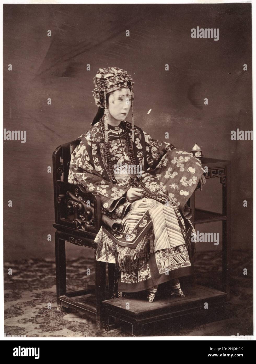 Female mandarin Cut Out Stock Images & Pictures - Alamy